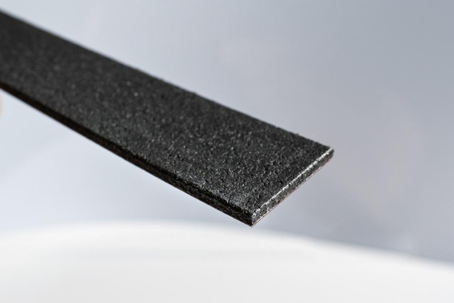 PROMASEAL-LX/-LXP: Guarnizione intumescente base di grafite - Promat